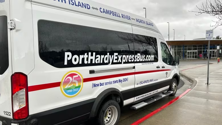 Island Link Bus Service - Seamless Travel Experience to Port Hardy ...